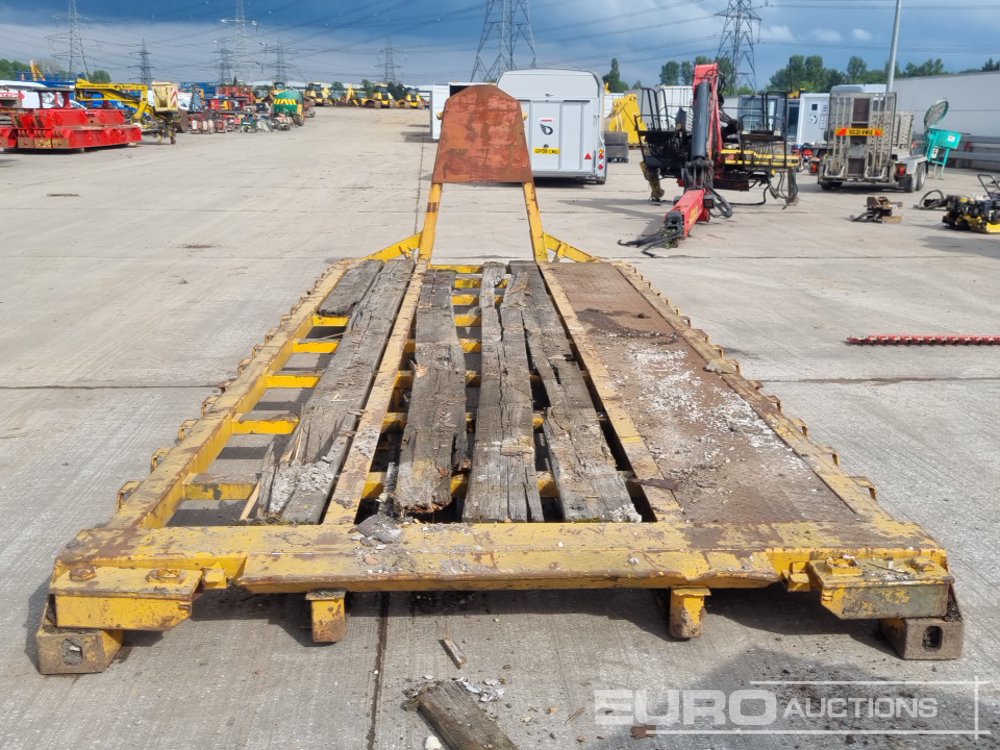 RORO Flatbed to suit Hook Loader Lorry | Leeds | Euro Auctions