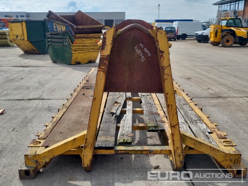 RORO Flatbed to suit Hook Loader Lorry | Leeds | Euro Auctions