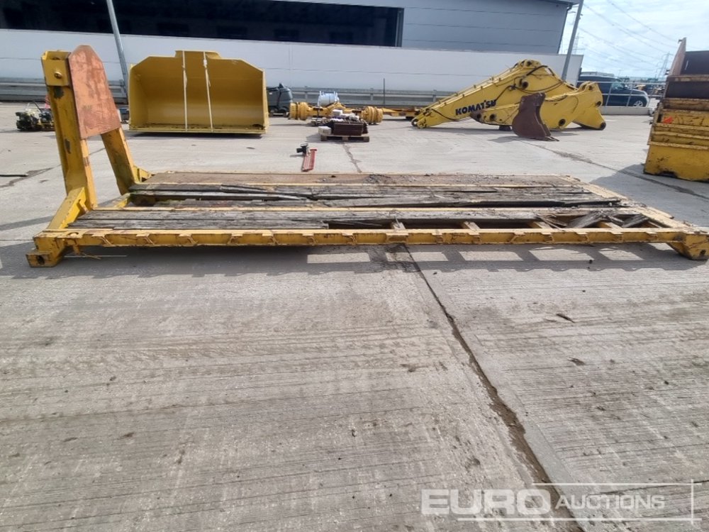 RORO Flatbed to suit Hook Loader Lorry | Leeds | Euro Auctions