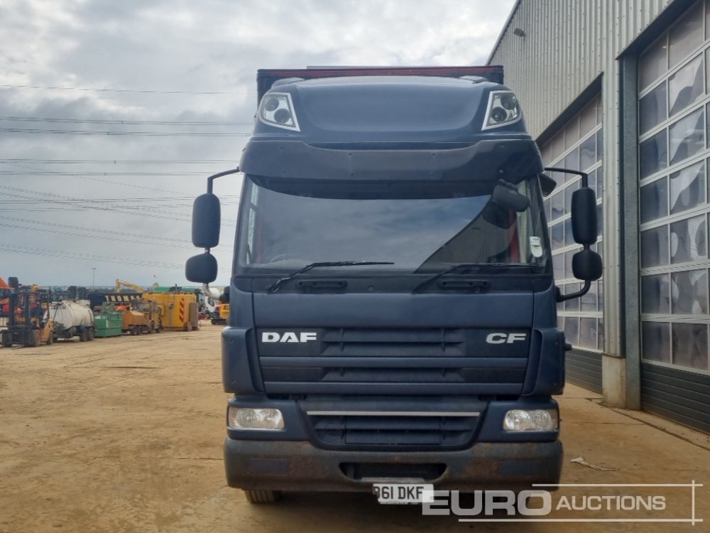 DAF 4x2 Curtainsider Lorry, Tuckaway Tail Lift, Reverse & Side Camera ...