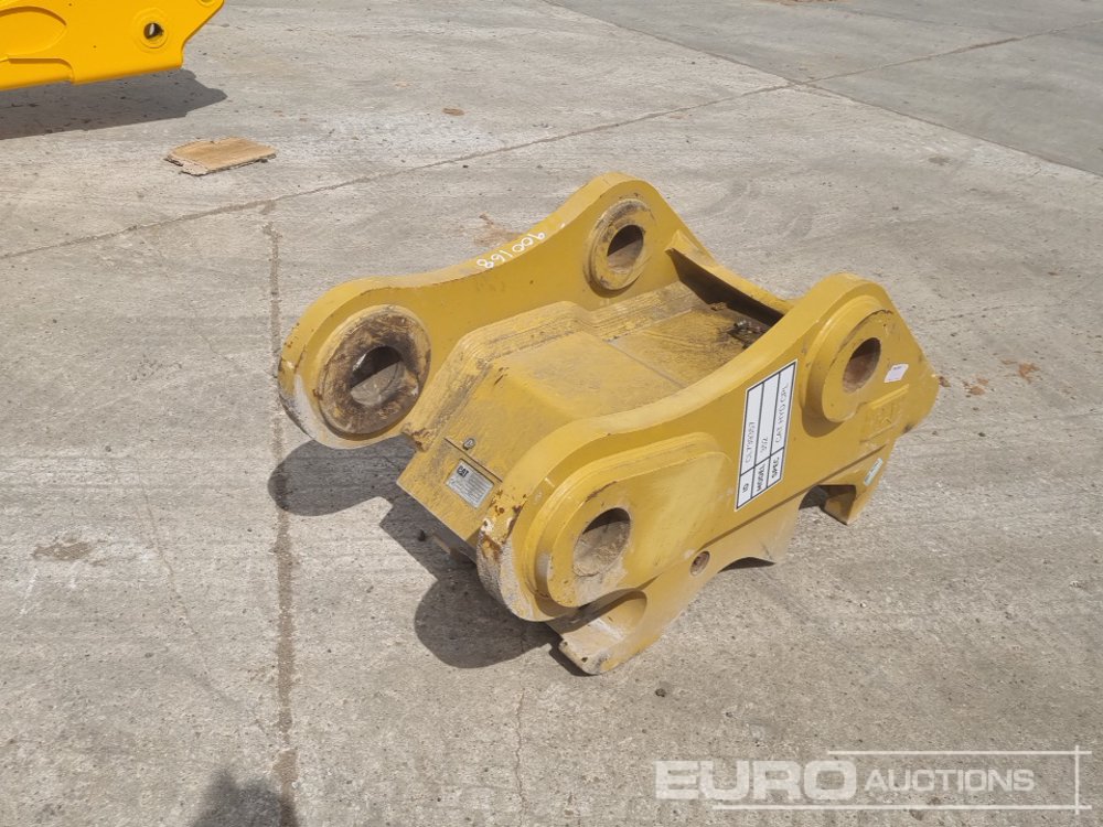 CAT Hydraulic Double Lock QH 100mm Pin to suit 20 Ton Excavator | Leeds ...