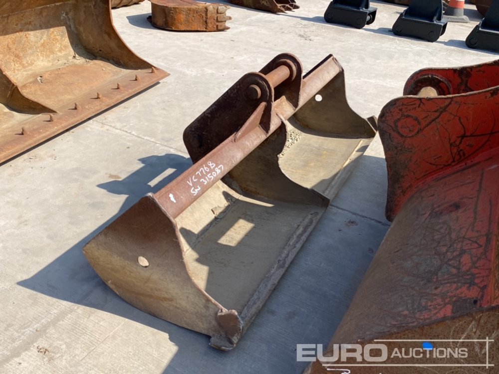 72"' Ditching Bucket 65mm Pins to suit 13 Ton Excavator | Dromore ...