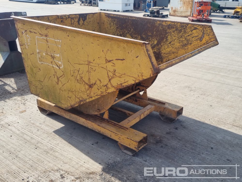 Eastern Attachments Tipping Skip to suit Forklift | Leeds | Euro Auctions